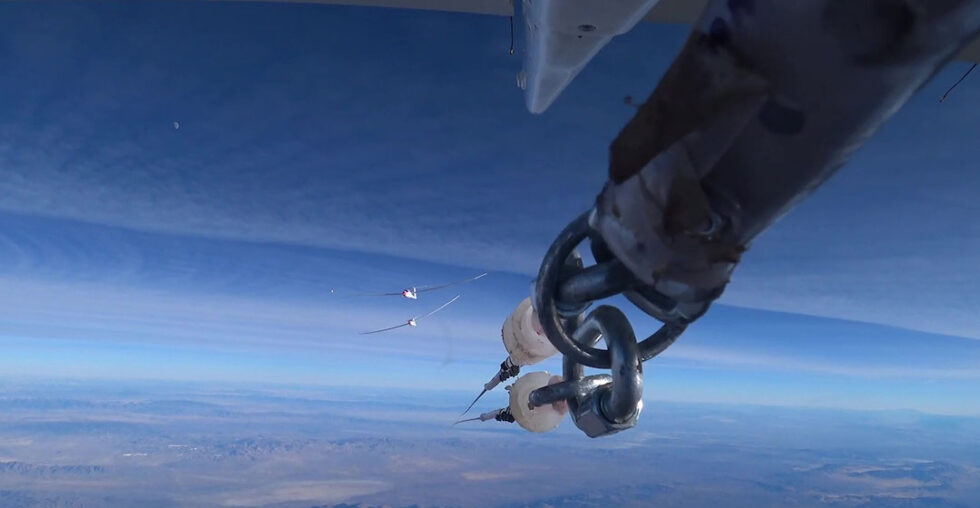 Power-to-X - Researchers investigate contrails in hydrogen combustion ...